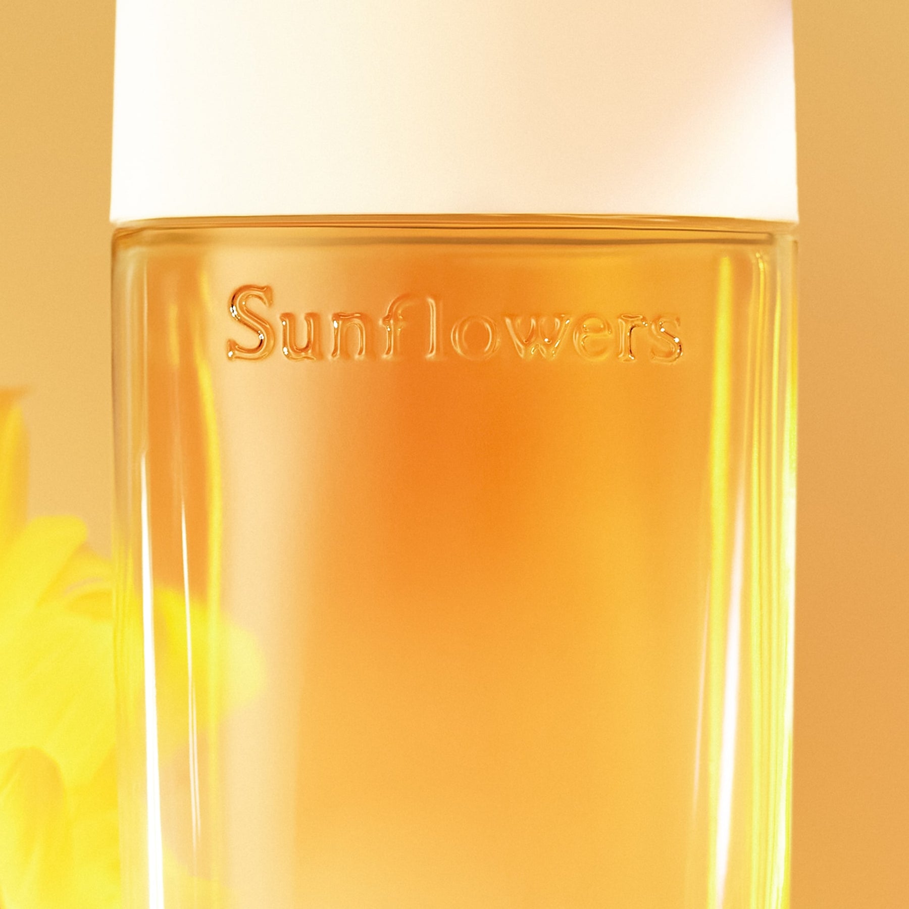 Sunflowers Eau De Toilette Spray Naturel, 1.7 oz. - Elizabeth Arden